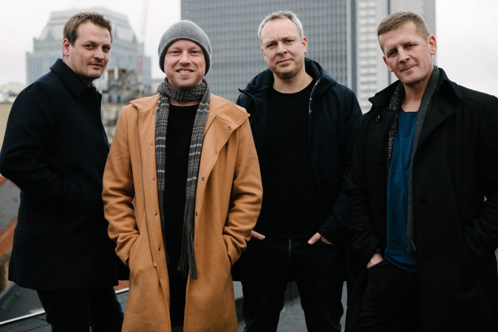 Racoon boeken of inhuren - Easybookings