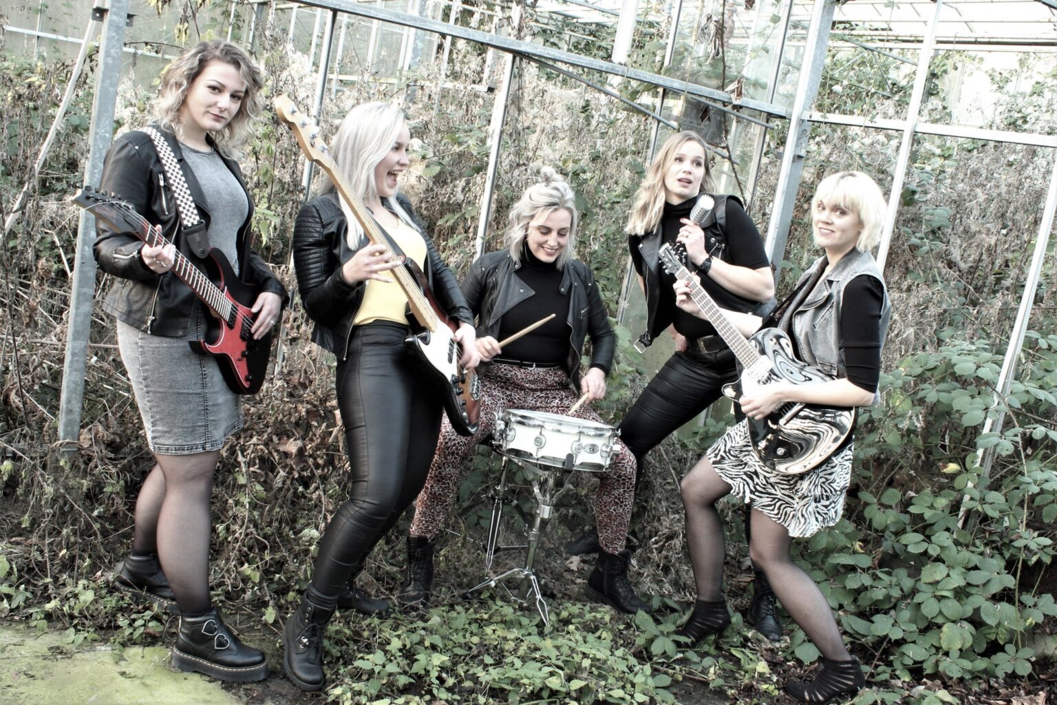 Rebel Rose boeken of inhuren - Easybookings