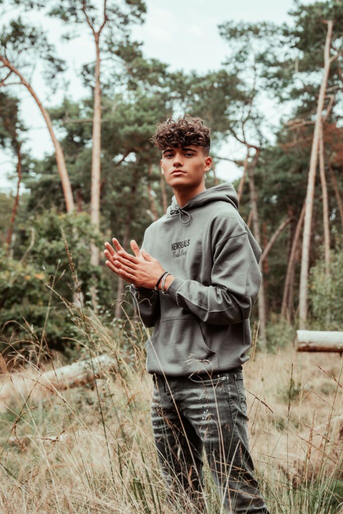 Alessio boeken of inhuren - Easybookings